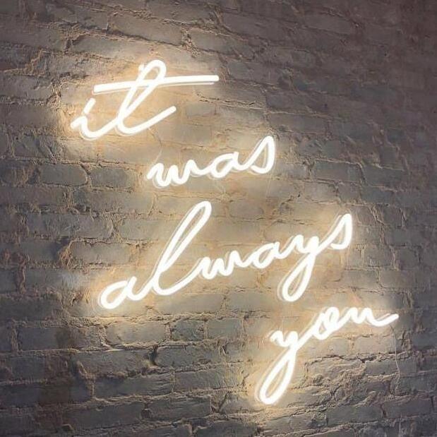 TOM NEON | Schriftzüge